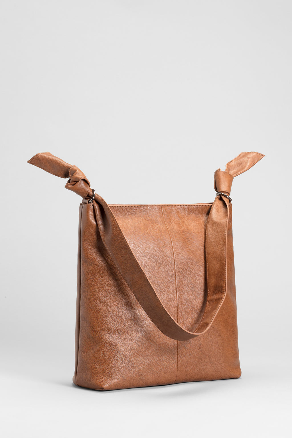 Elk Meka Tote Tan – Hall Concept Store